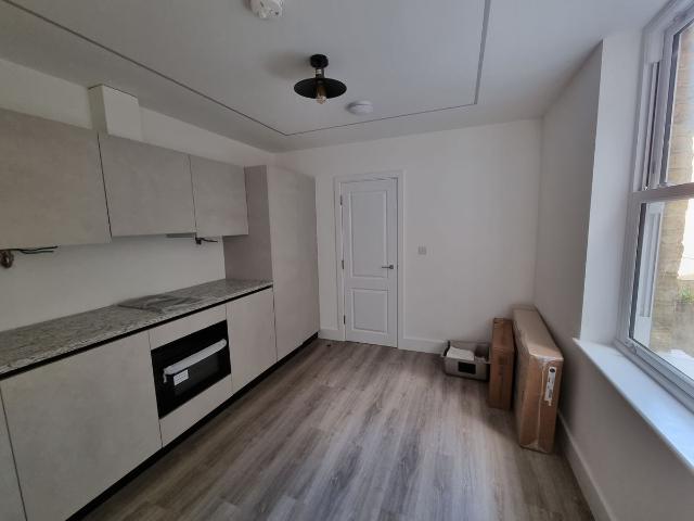 Rita Road, London SW8, 1 bed flat to rent, £1,450 pcm | PrimeLocation