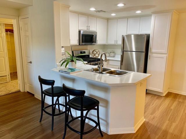Ritiro Las Vegas 1 Bedroom Apartment for Rent at 9550 W Sahara Ave, Las Vegas, NV 89117 Peccole Ranch