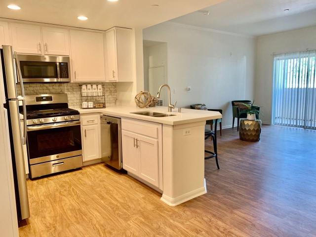 Ritiro Las Vegas 1 Bedroom Apartment for Rent at 9550 W Sahara Ave, Las Vegas, NV 89117 Peccole Ranch