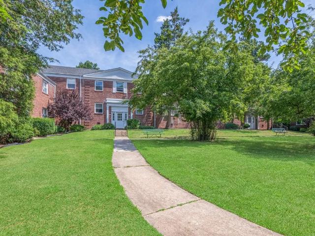 River Terrace Gardens 3 Bedroom Apartment for Rent at 144 Bogert Rd, River Edge, NJ 07661