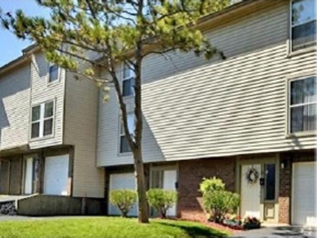 River Trace Townhomes 3 Bedroom Home for Rent at 941 Pike Ct, Spanish Lake, MO 63138 Spanish Lake
