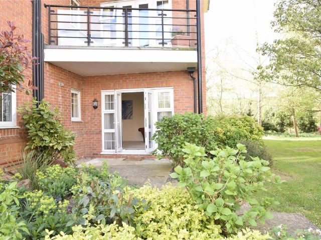 River View Terrace, Abingdon, Oxfordshire OX14, 2 bed flat to rent, £1,550 pcm | PrimeLocation