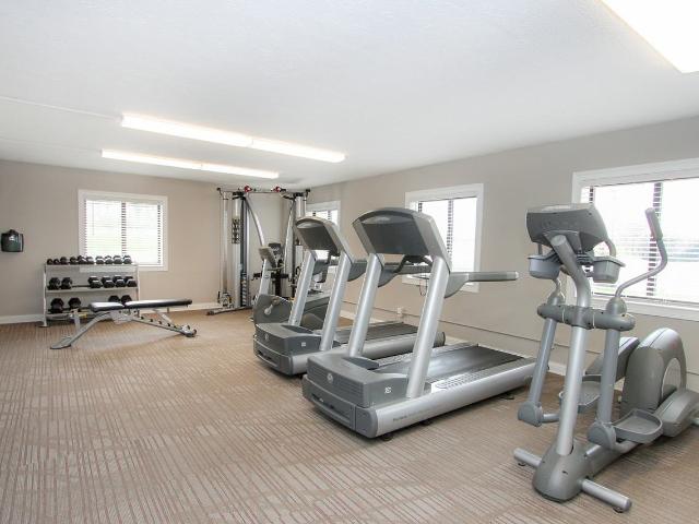 River West Flats 1 Bedroom Apartment for Rent at 1150 N White River Pkwy West Dr, Indianapolis, IN 46222 Near Westside