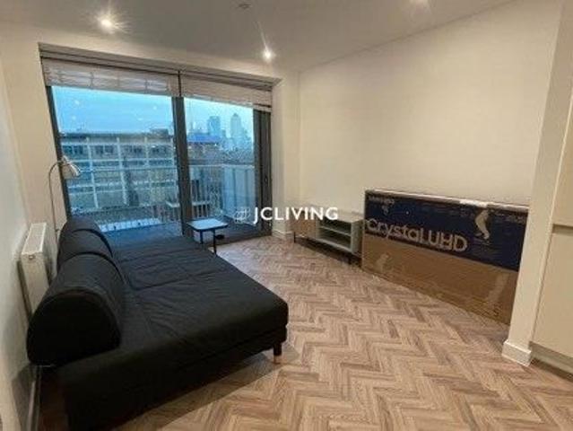 River Apartments, London E3, 1 bed flat to rent, £2,037 pcm | PrimeLocation