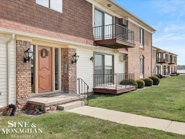River B Rd, Marysville, Condo For Sale