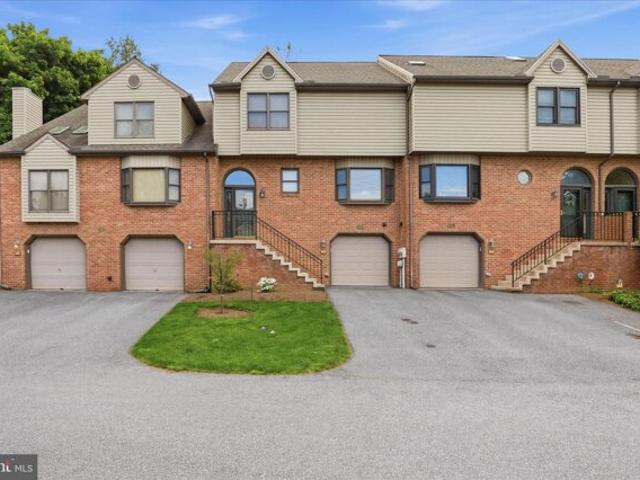 River Bend Park, Lancaster, Condo For Sale
