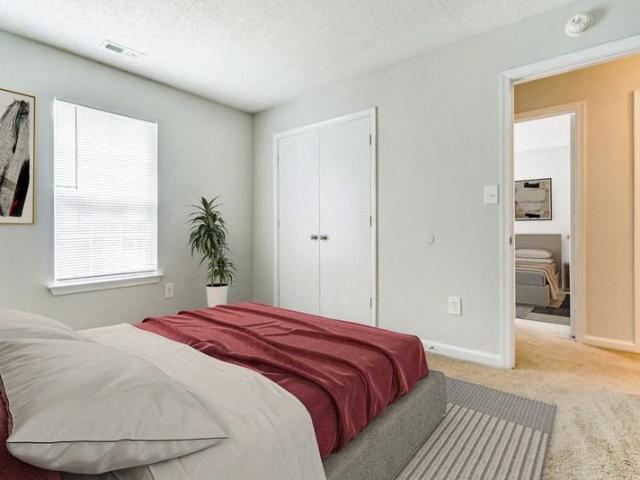 River Birch at Town Center Apartments 1 Bedroom Apartment for Rent at 2611 Torquay Xing, Raleigh, NC 27616