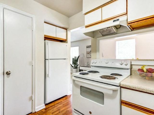 River Birch at Town Center Apartments 3 Bedroom Apartment for Rent at 2611 Torquay Xing, Raleigh, NC 27616
