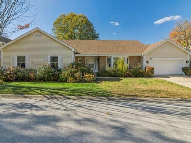 River Bluff Cir, Naperville, Home For Sale