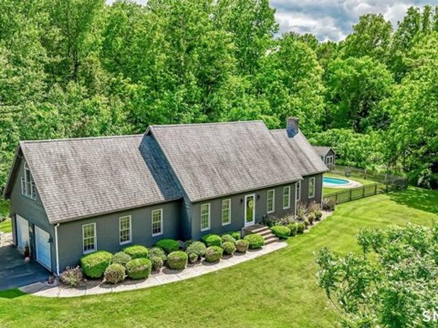 River Blvd, Suffield, Home For Sale