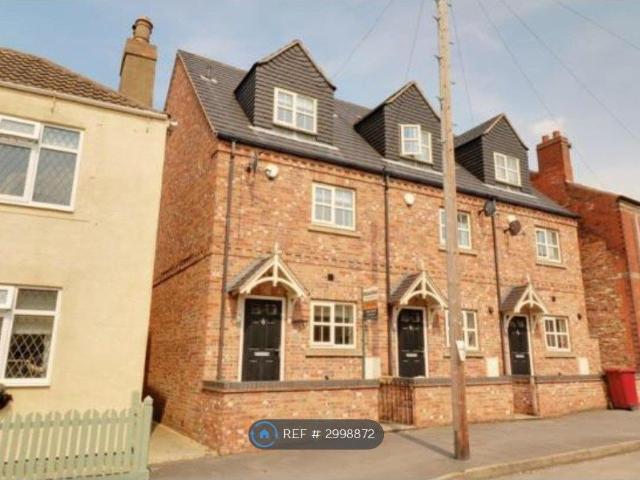 River Cottages, Owston Ferry DN9, 3 bed semi detached house to rent, £975 pcm | PrimeLocation