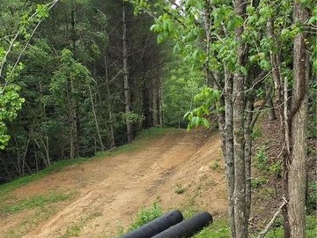 River Country Rd, Piney Creek, NC 28663