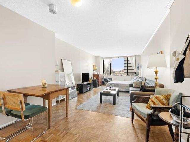 River Dr S Apt,jersey City, Condo For Sale