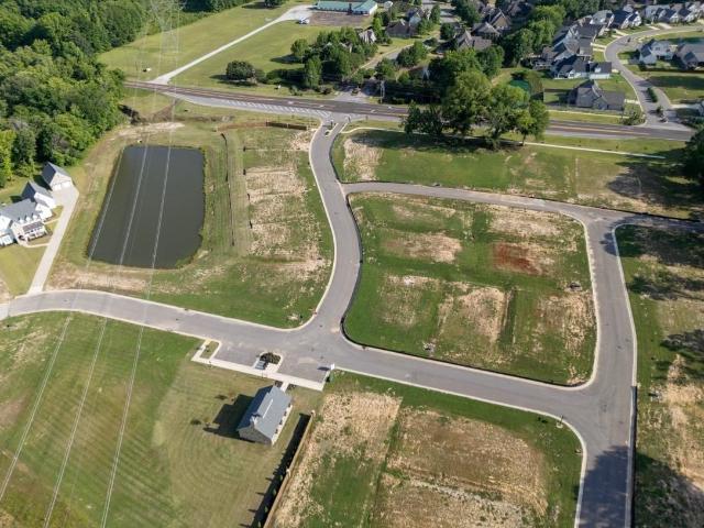 River edge dr