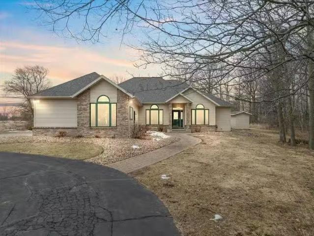 River Edge Drive, Marshfield, WI 54449