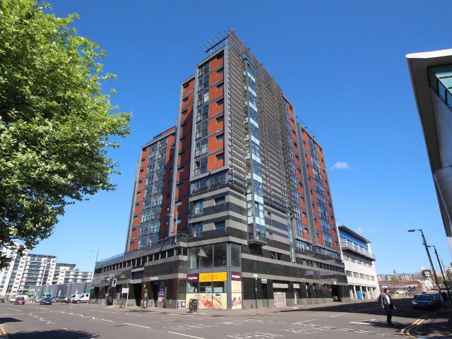river heights, lancefield quay, glasgow, g3 8jf