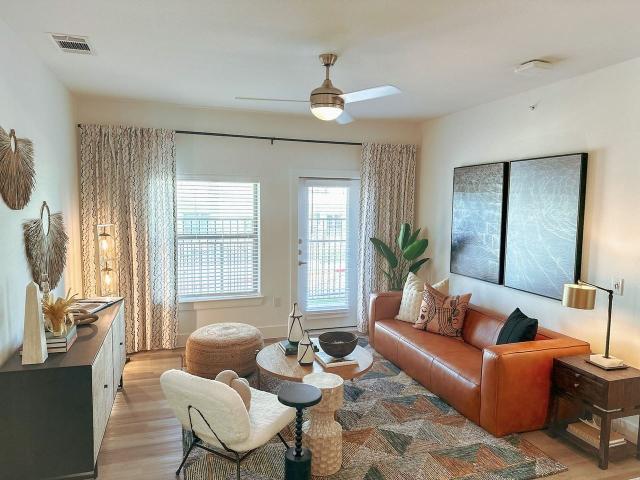 River Junction 3 Bedroom Apartment for Rent at 116 Talon Grasp Trl, Leander, TX 78641
