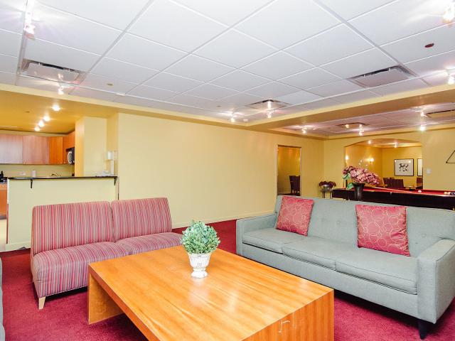 River North Corner Condo with City Views & Resort Style Amenities