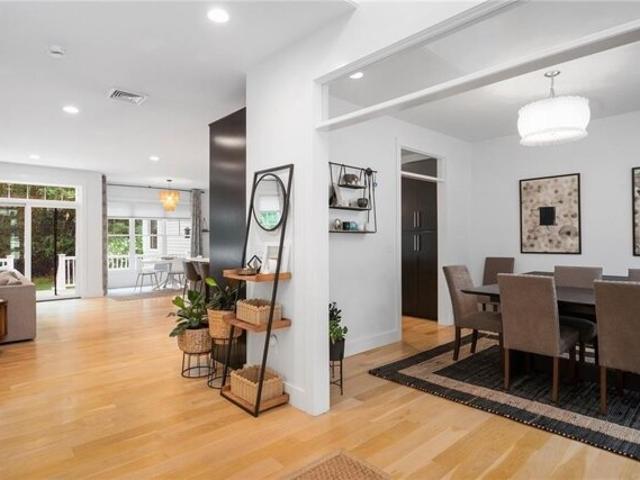 River Oak Rd, Barrington, Home For Sale
