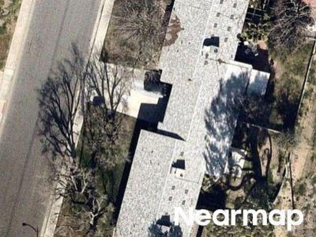 River Oaks Dr
