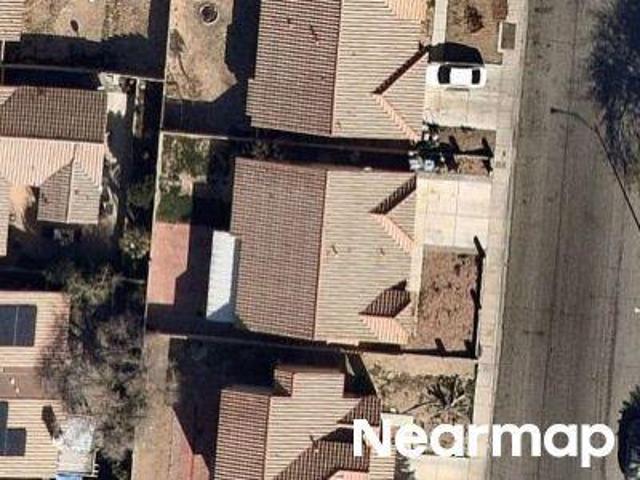 River Oaks Dr