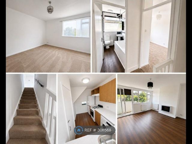 River Park Gardens, Bromley BR2, 2 bed maisonette to rent, £1,700 pcm | PrimeLocation