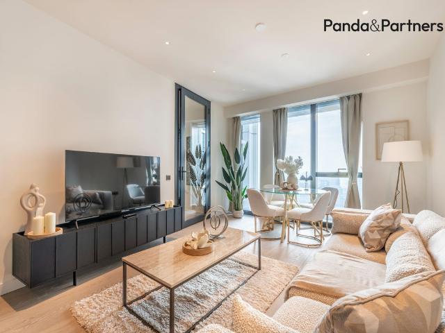 River Park Tower, One Thames City, Nine Elms Lane, Vauxhall, London SW8, 1 bed flat to rent, £4,500 pcm | PrimeLocation