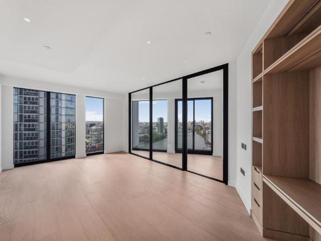 River Park Tower, London SW8 3 bed flat to rent £12,415 pcm £2,865 pw
