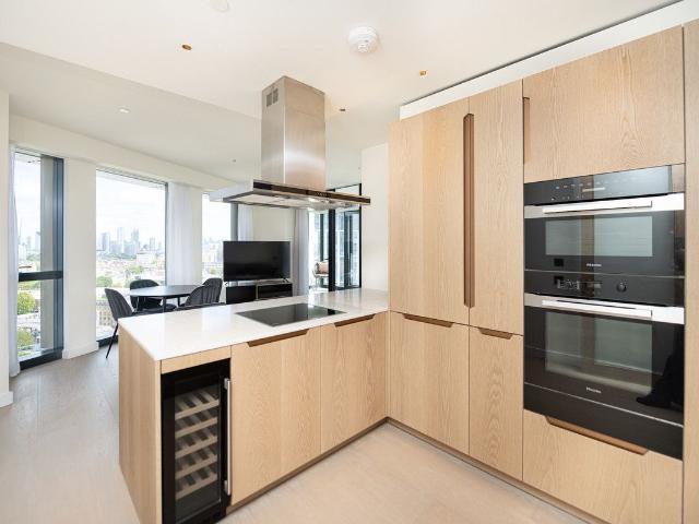 River Park Tower, 1 Nine Elms Lane, London SW8, 2 bed flat to rent, £7,345 pcm | PrimeLocation