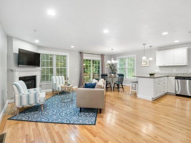 River Point Dr Unit,ipswich, Condo For Sale