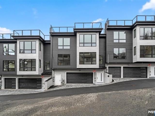 River Rd Unit A, Edgewater, Condo For Sale