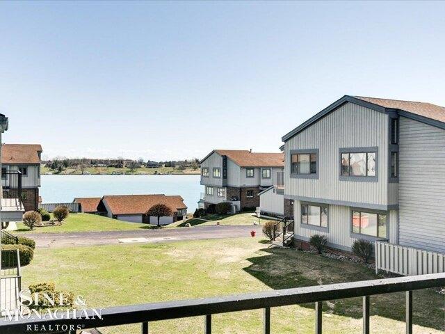 River Rd Unit,saint Clair, Condo For Sale