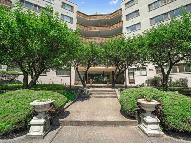 River Rd Apt B, Edgewater, Condo For Sale