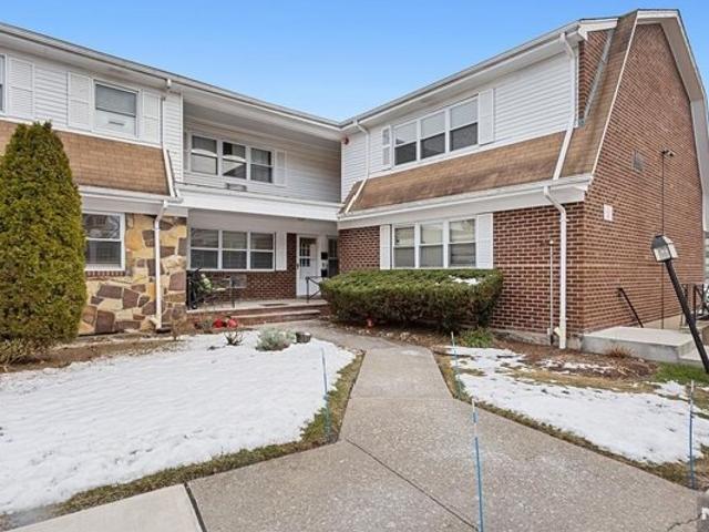 River Rd Apt B, Nutley, Condo For Sale