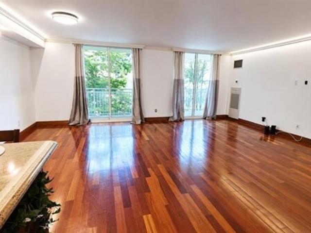 River Rd Apt,edgewater, Condo For Sale