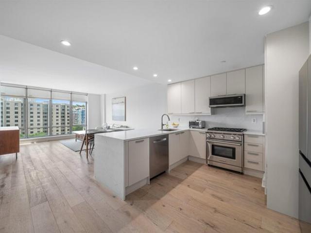 River Rd Apt,north Bergen, Condo For Sale