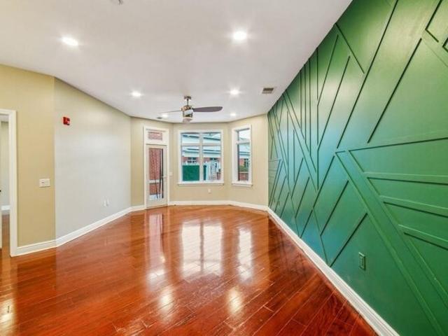 River Rd Apt,north Bergen, Condo For Sale
