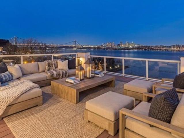 River Rd, Edgewater, Home For Sale