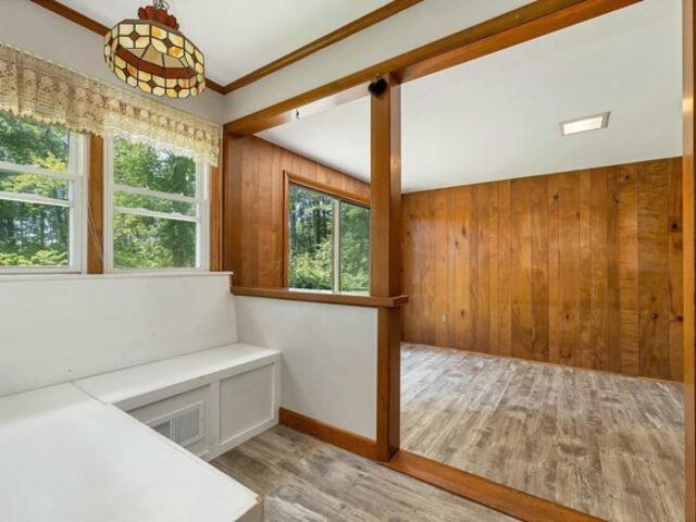 River Rd, Home For Sale