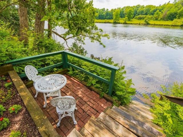 River Rd, Lyme, Home For Sale