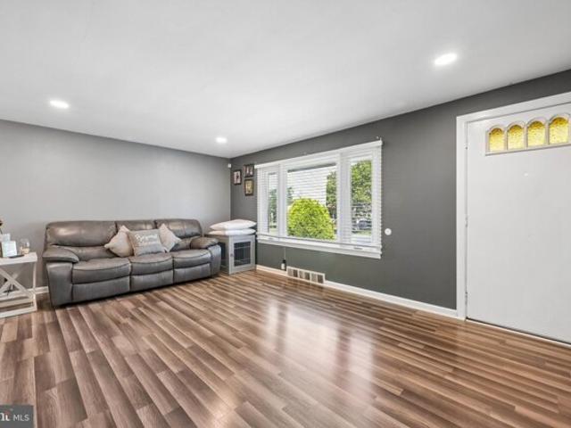 River Rd, Pennsauken, Home For Sale