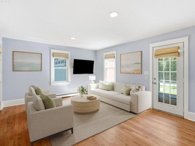 River Ridge Dr, Marstons Mills, Home For Sale