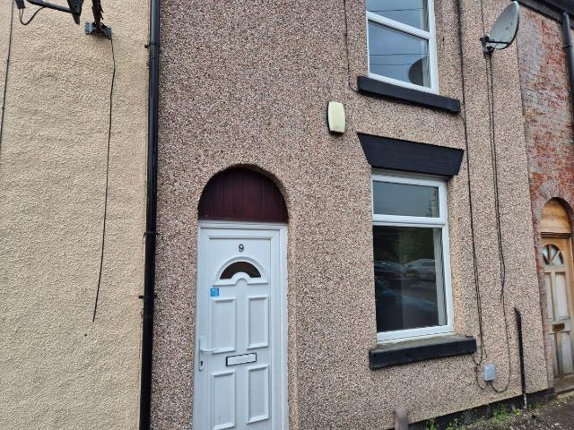 River Street, Radcliffe M26, 1 bed terraced house to rent, £950 pcm | PrimeLocation