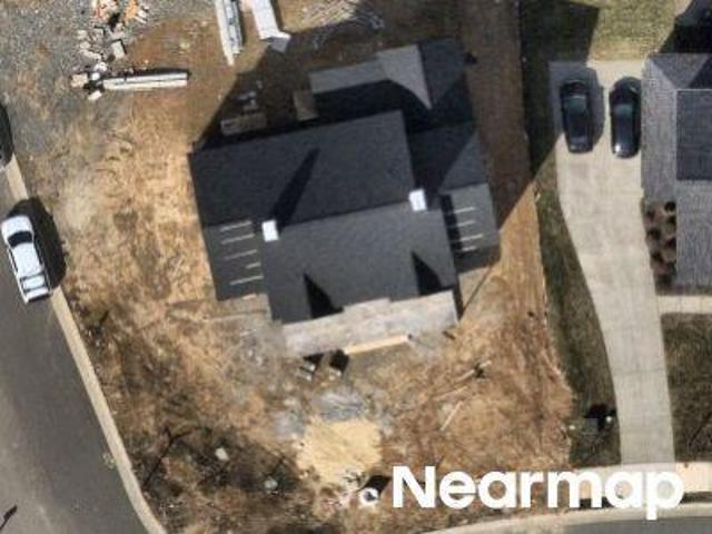 Rivermere Ln