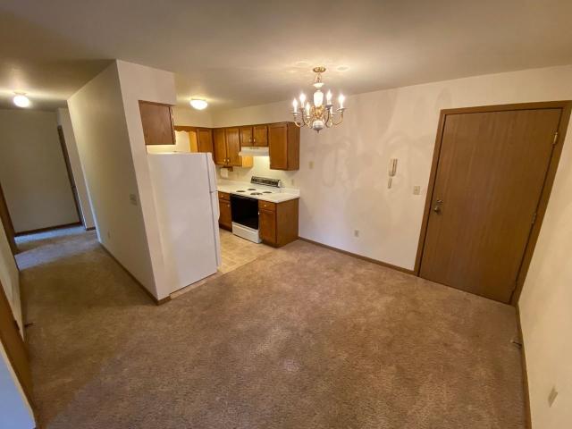 Riverbend East Apartments 2 Bedroom Apartment for Rent at 1004 Riverbend Dr, Hartford, WI 53027