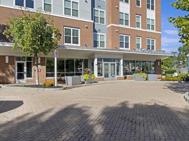 Riverbend on the Charles 1 Bedroom Apartment for Rent at 270 Pleasant St, Watertown Town, MA 02472 Watertown West End