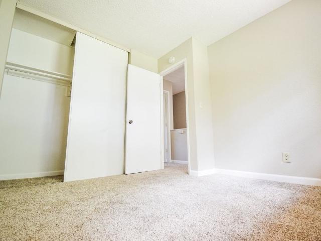 Rivercrest Apartments TAU9425 2 Bedroom Apartment for Rent at 9425 Sw Tauchman St, Wilsonville, OR 97070 Wilsonville