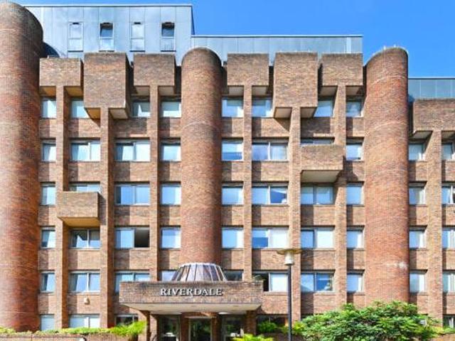 Riverdale House, Molesworth Street, 1 Bedroom Flat