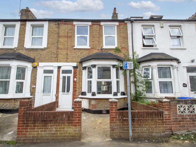 Riverdale Road, Erith DA8, 3 bed terraced house to rent, £1,800 pcm | PrimeLocation