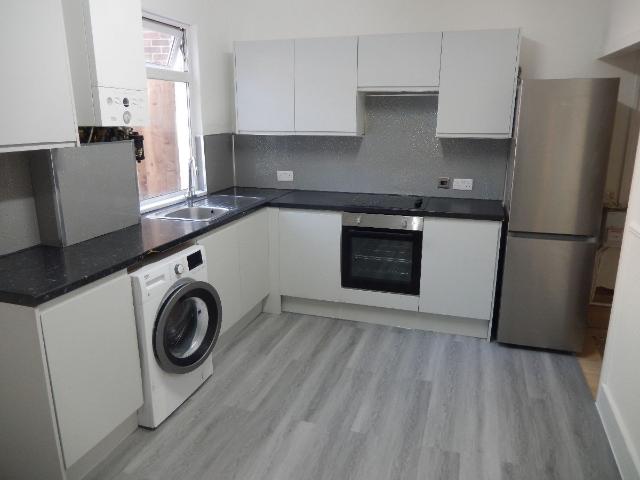 Riverdale Road, London SE18, 2 bed semi detached house to rent, £1,850 pcm | PrimeLocation
